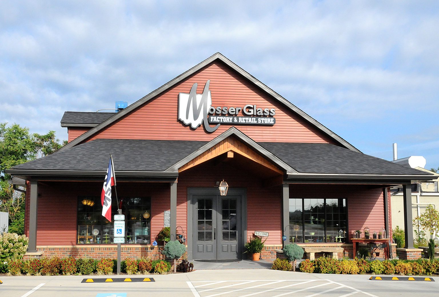 An American Original: Mosser Glass - Alliance for American Manufacturing